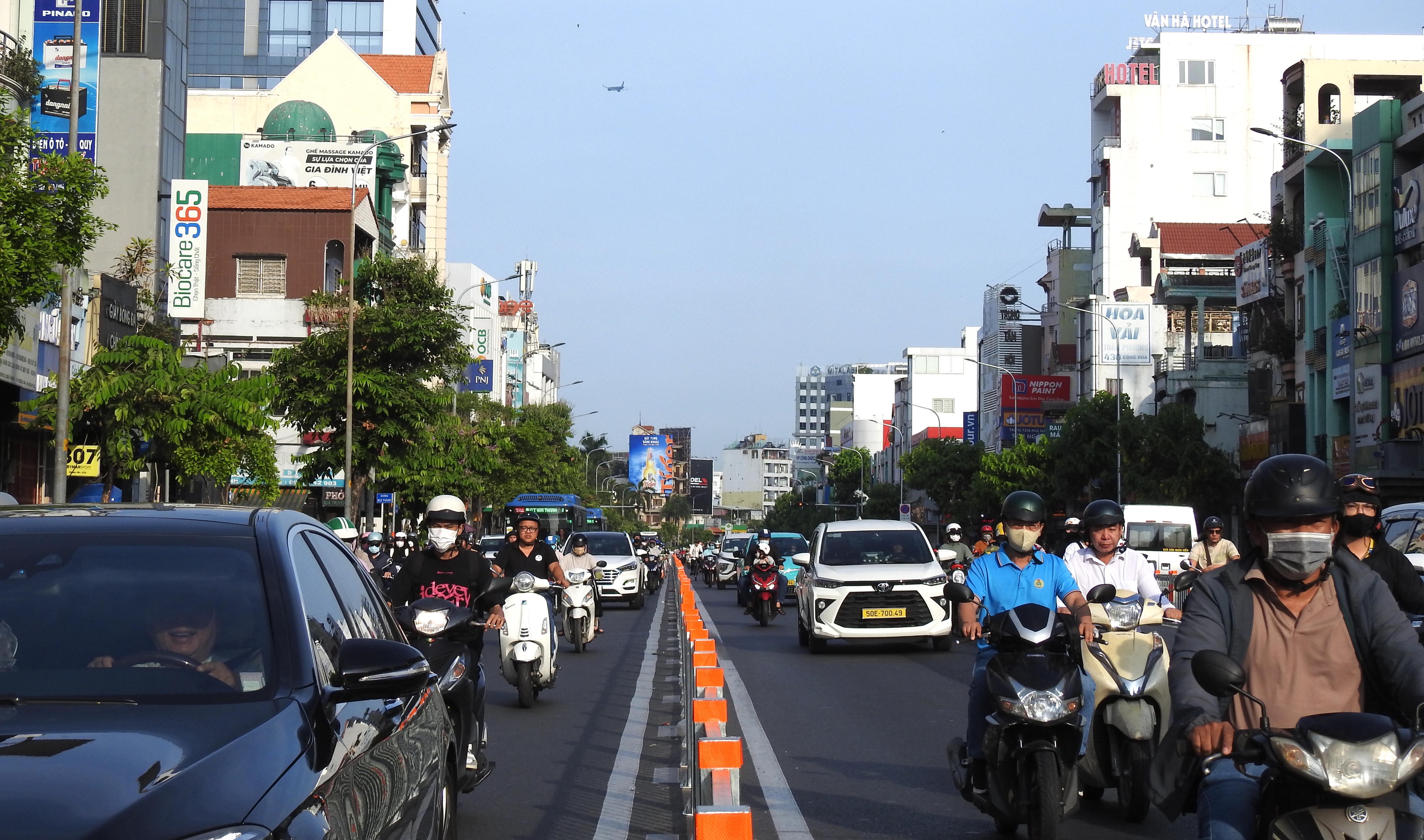 TP Hồ Chí Minh: Hai 'điểm đen' kẹt xe khu vực cửa ngõ đã thông thoáng hơn